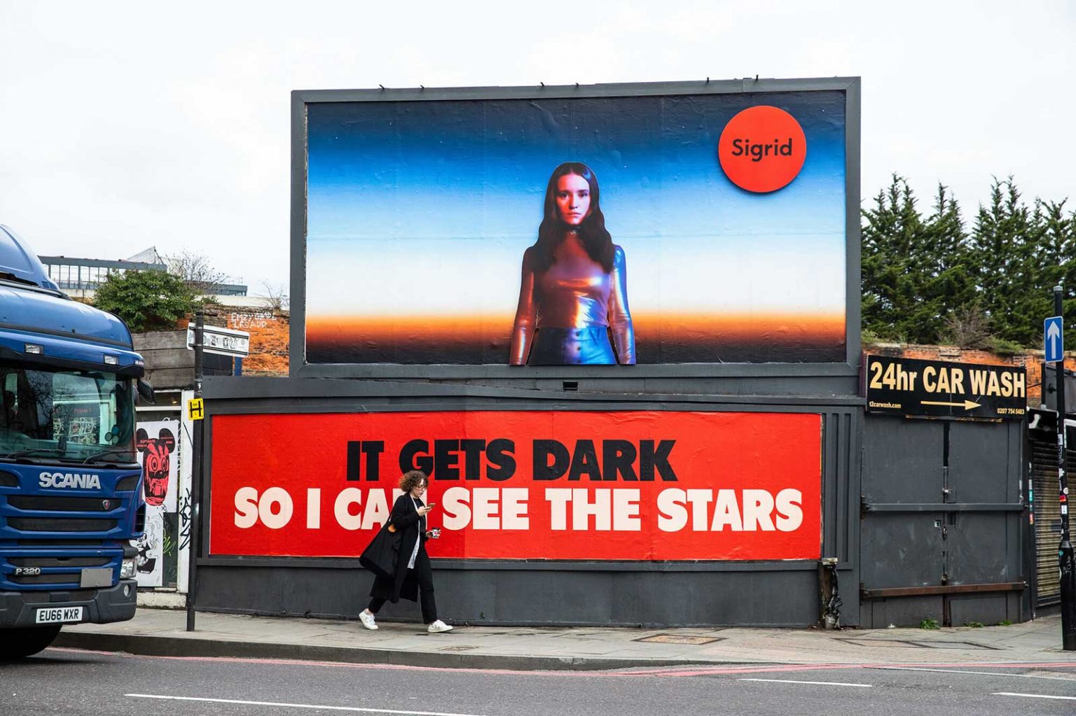 Creative billboards - BUILDHOLLYWOOD