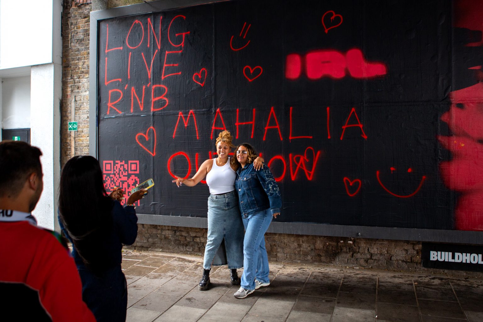 Mahalia: IRL - BUILDHOLLYWOOD