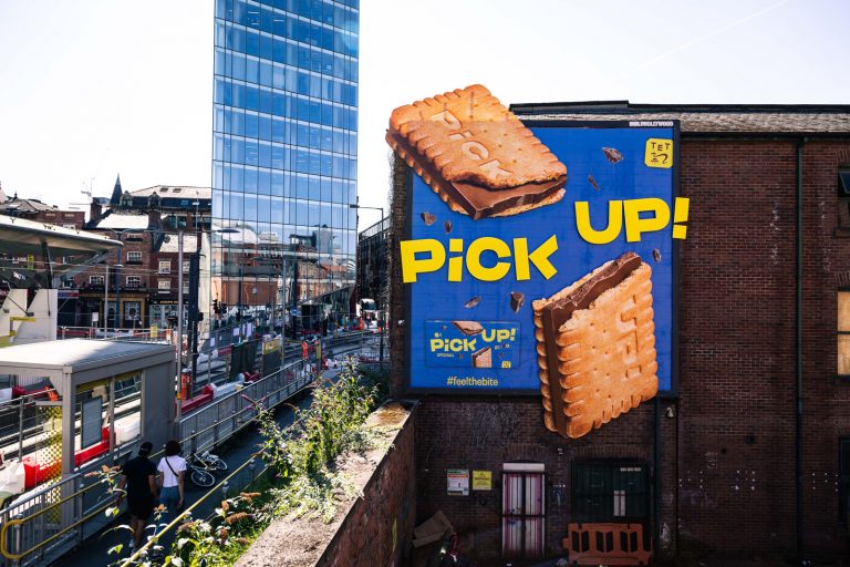 PiCK UP! - BUILDHOLLYWOOD